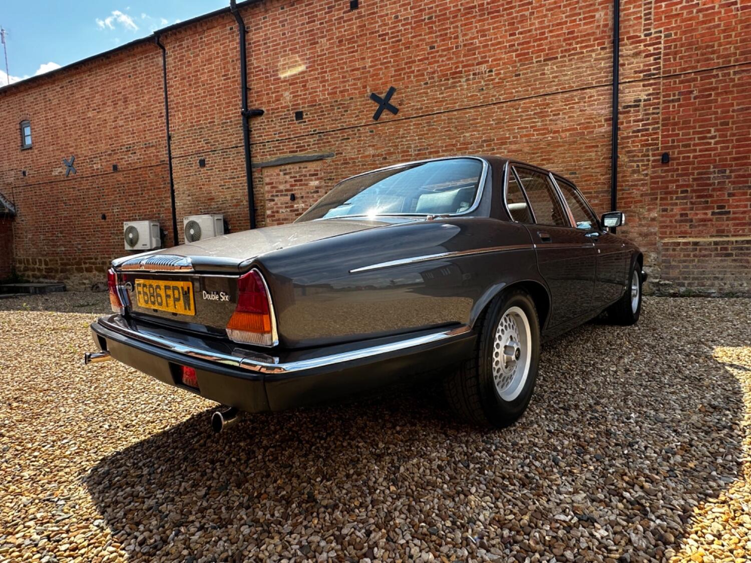 SOLD - Used DAIMLER DOUBLE SIX 1989 Grey in Winwick, Northamptonshire ...
