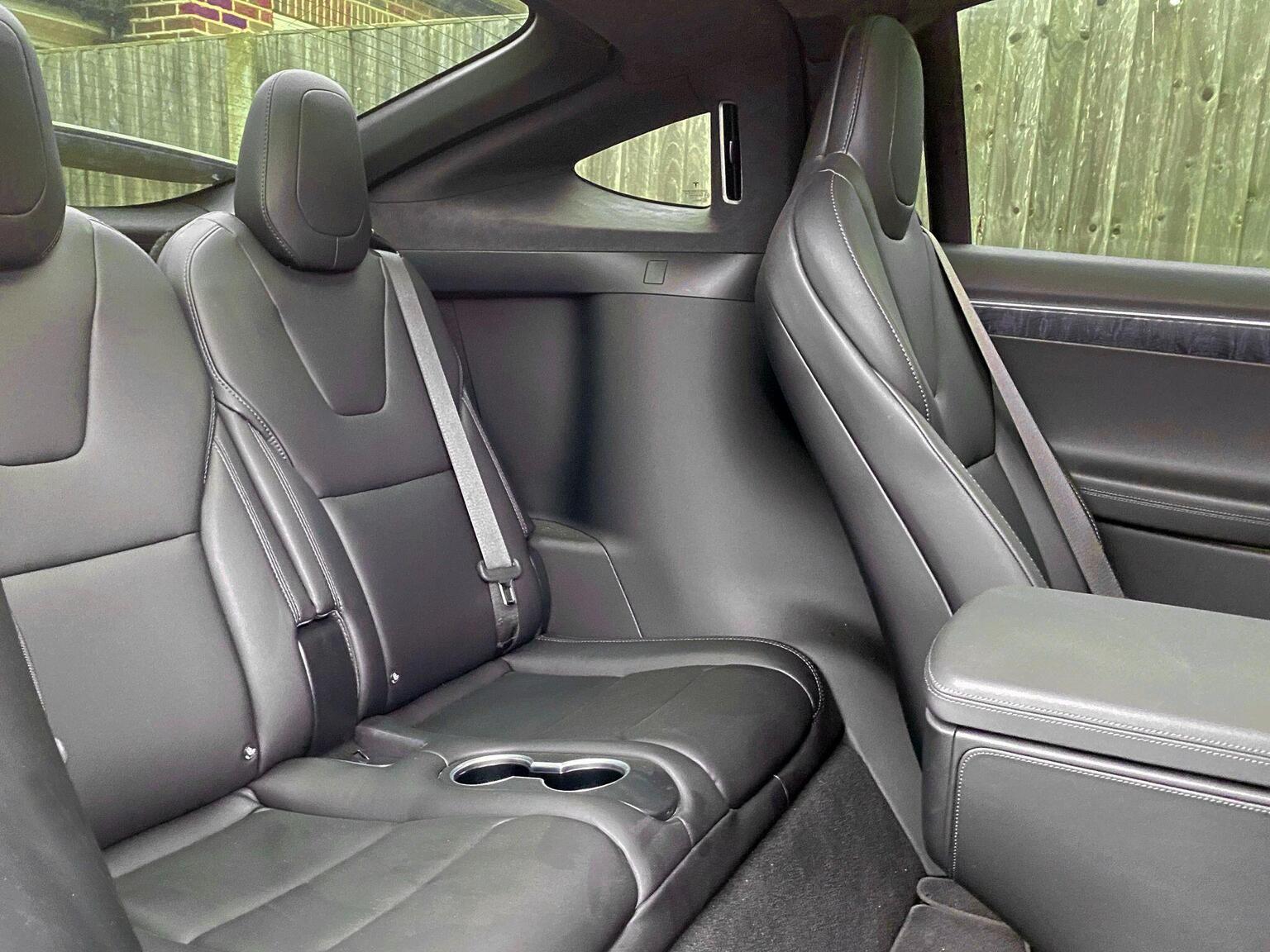 Used TESLA MODEL X 2018 Black for sale - £26994 in Croydon, Surrey ...