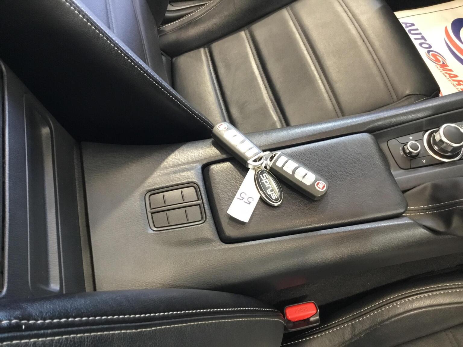 Used FIAT 124 SPIDER 2016 Red for sale - £10695 in Launceston, Cornwall ...